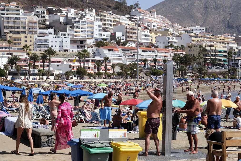 Canarian Weekly - Latest media criticism sparks debate on Canary ...